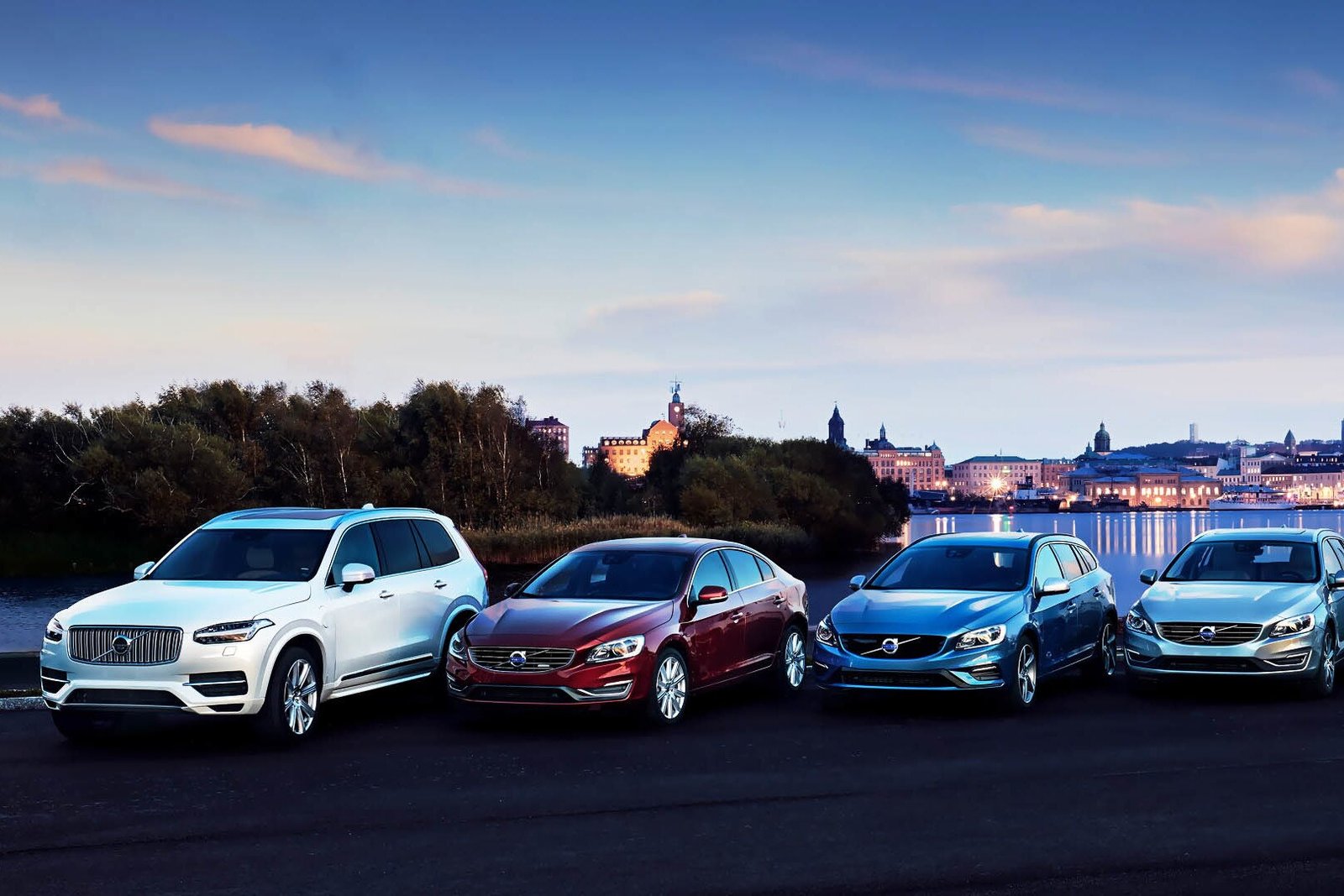 Luxury Car Rentals In Dubai: Cars That Will Make You Stand Out